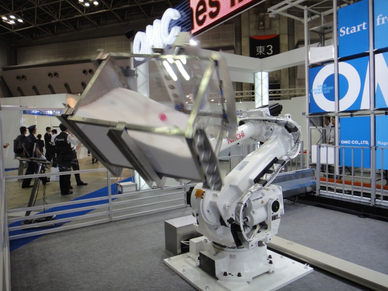 Take a look at this robotic industrial mixing system [Video] | dotTech